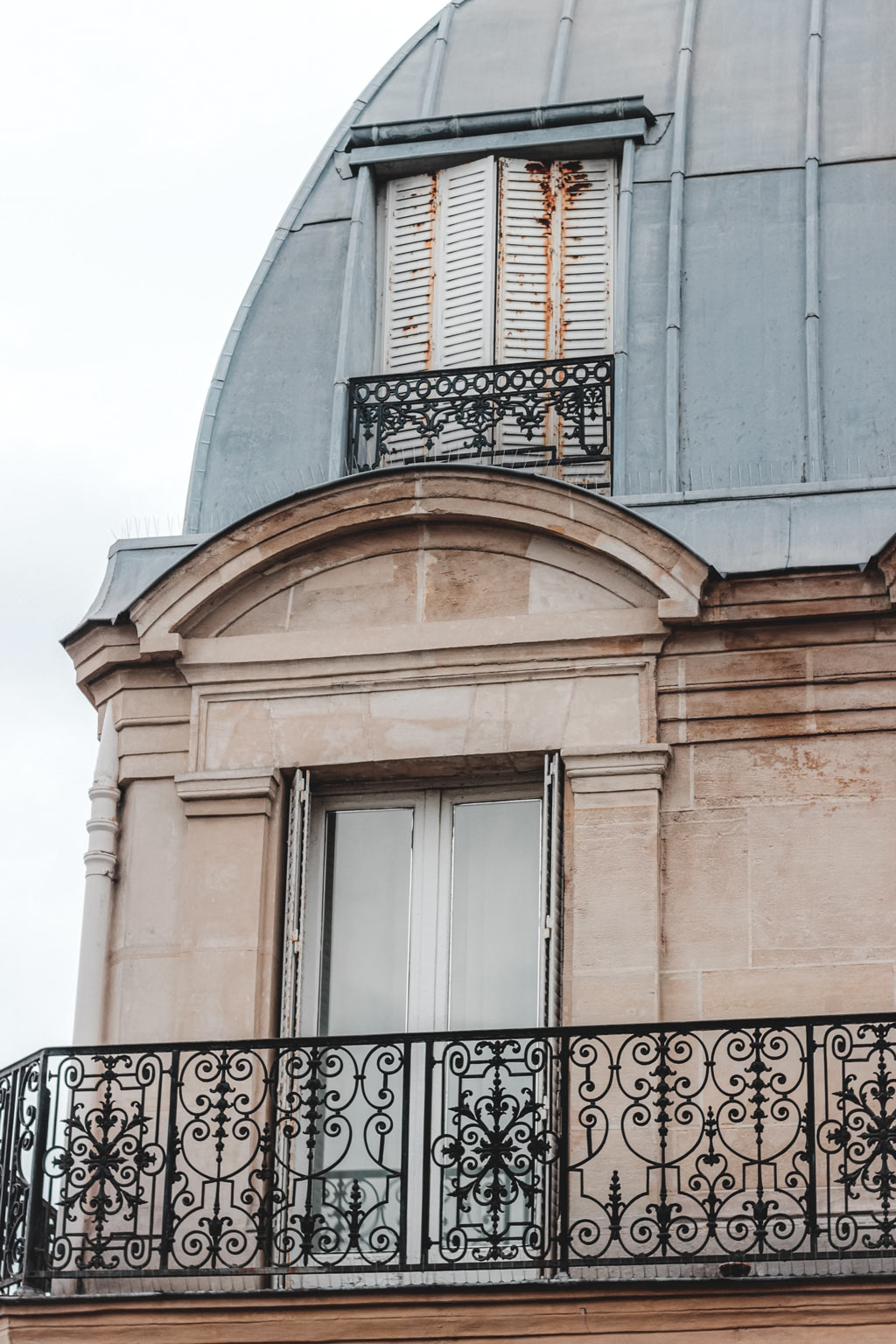 17 Unique Classical Facade Design Ideas - Aastitva