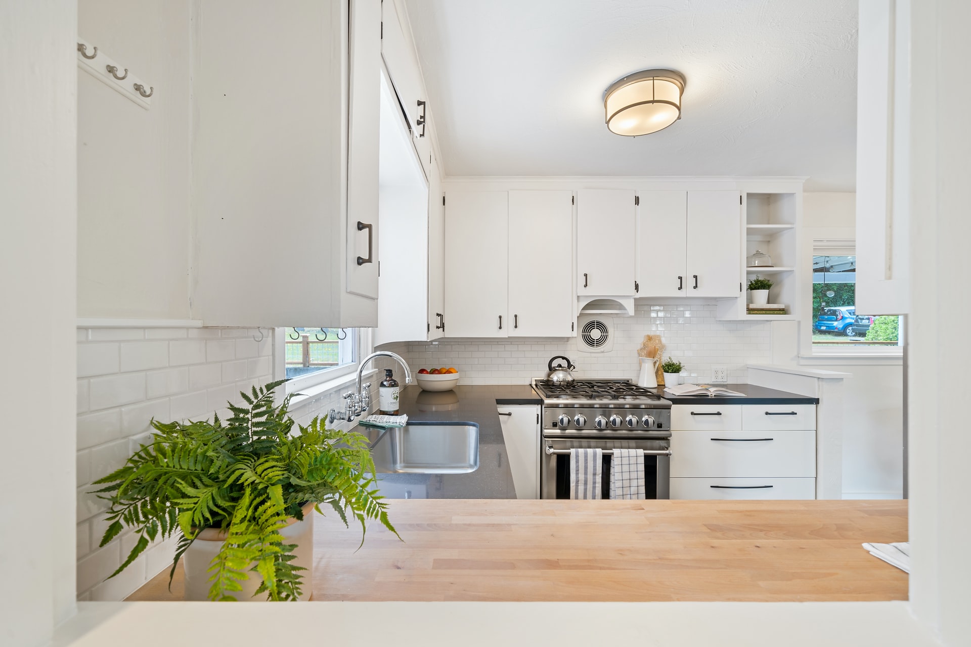 20 White Themed Kitchen Design Ideas - Aastitva